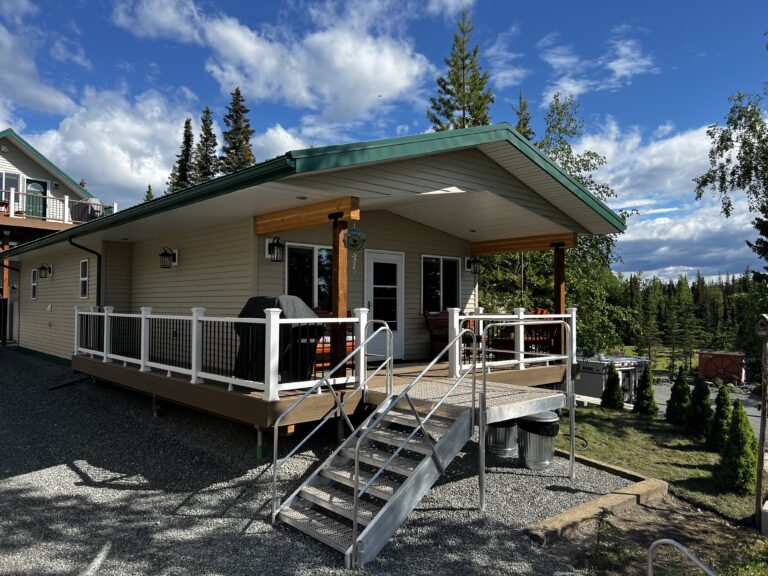 Kenai River Cabin Rental: Moose Cabin - Eagle's Eye Vacation Rentals